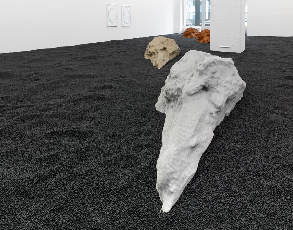 Early Man : Alice Channer